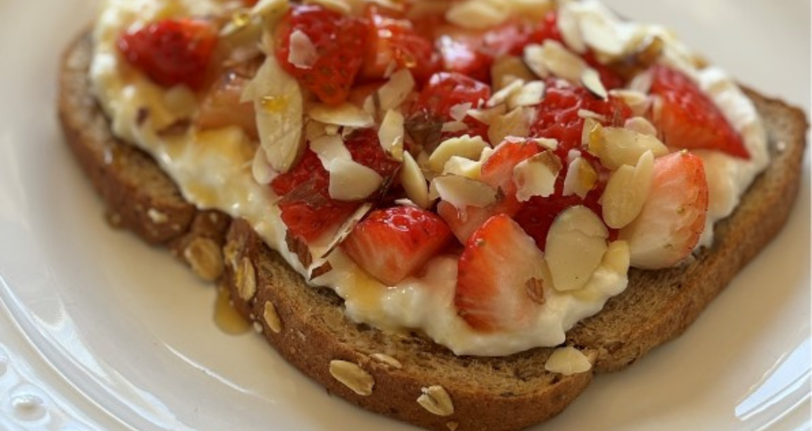 Recipe: Strawberries and Cream Toast