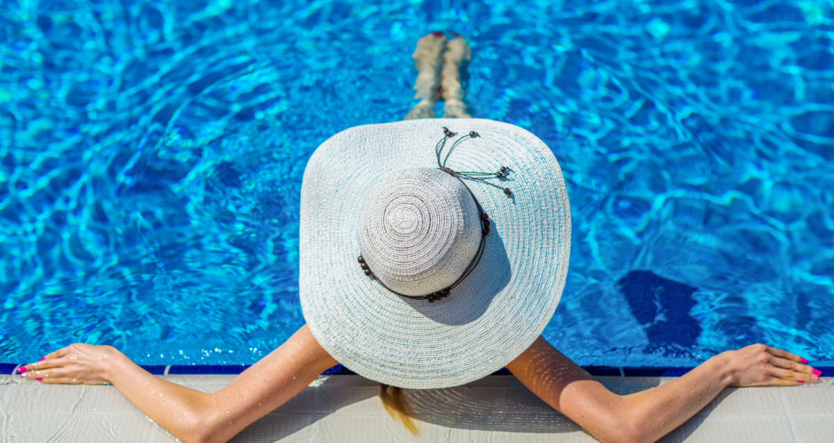 Heat Rash, Dizziness & Dehydration: What to Watch For